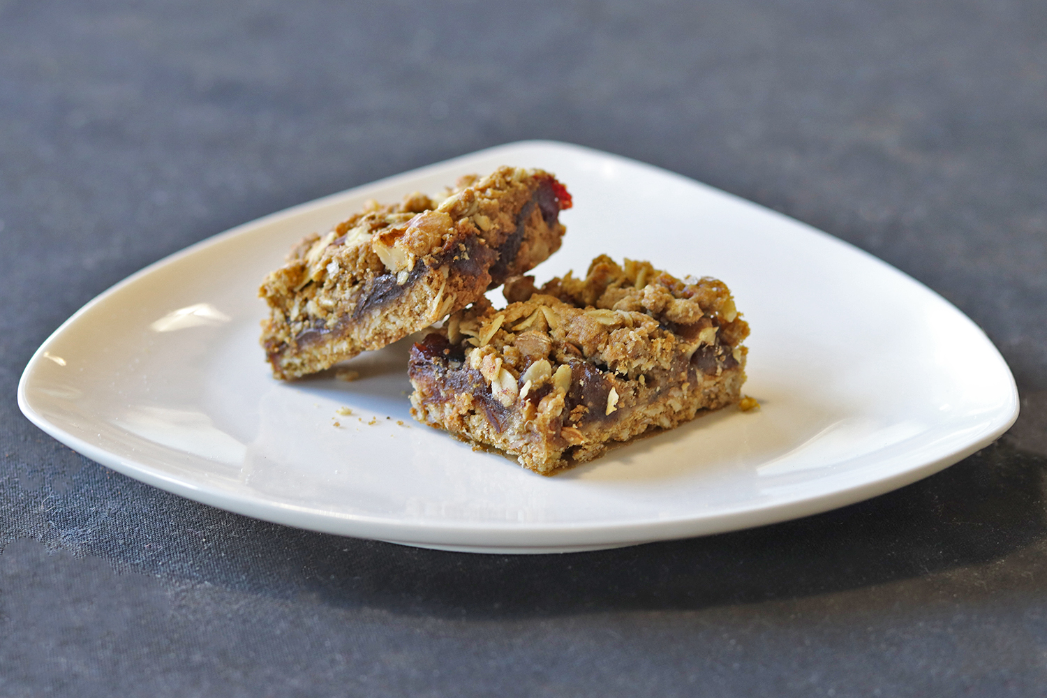 Damn Good Date Bars : Foodwise