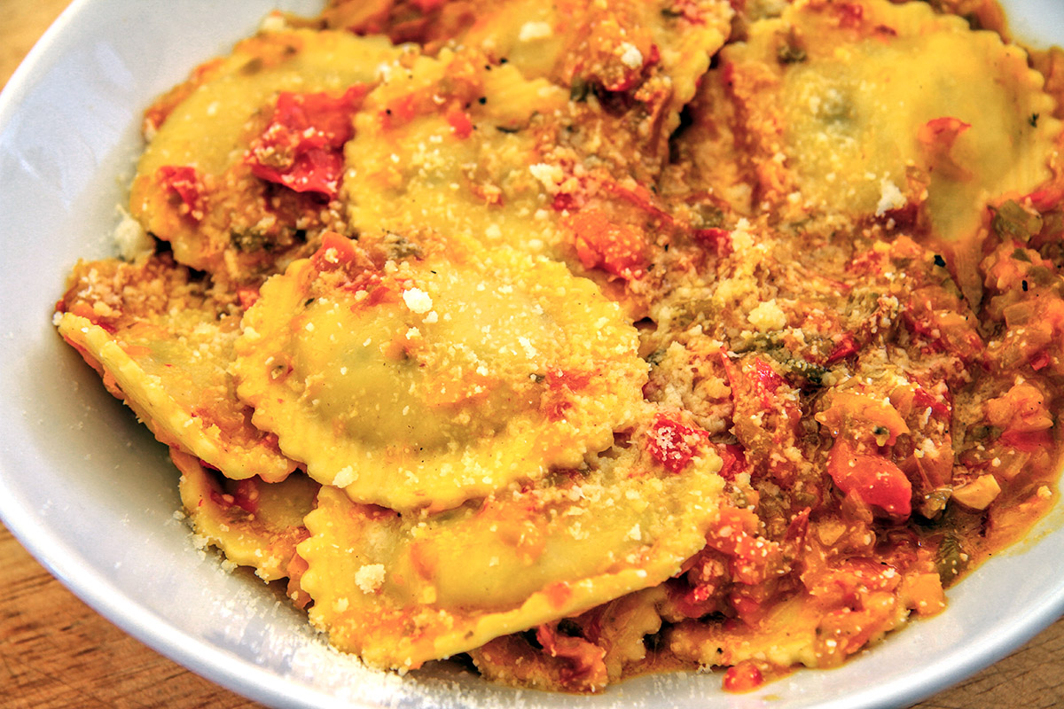 Pasta with California Pepperonata : Foodwise