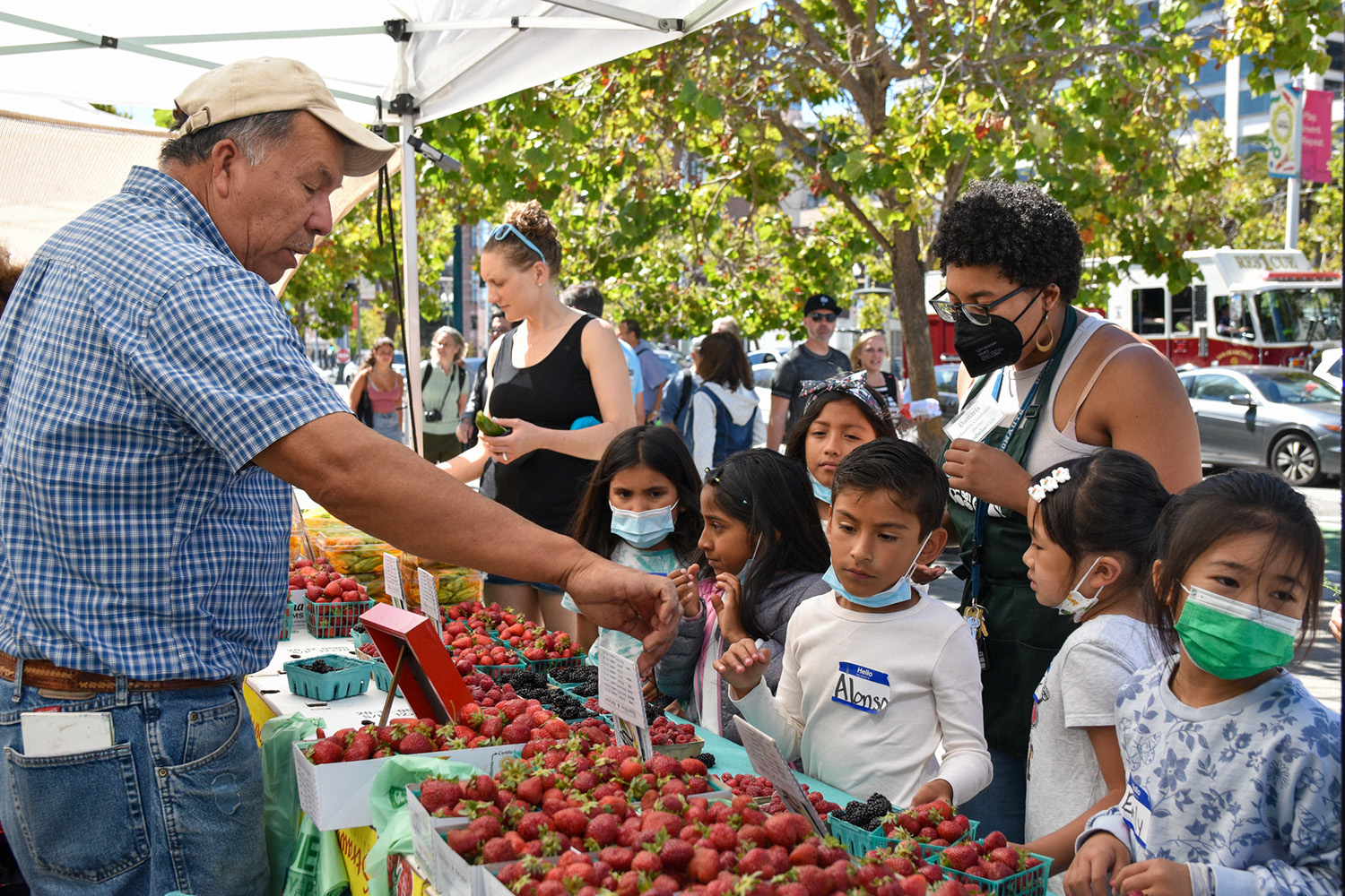 How to Make an Adventure of the Farmers Market with Kids : Foodwise